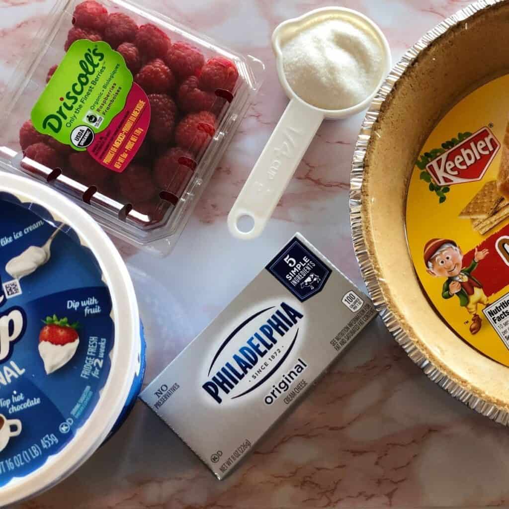 No Bake Raspberry Pie - Mom With Cookies
